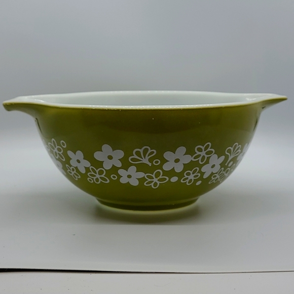 Pyrex | Kitchen | Vtgmidcentury Modavocado Green Pyrex Spring Blossom ...